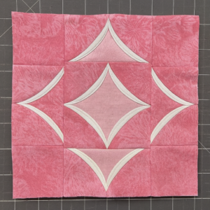 Gothic Windows Block Pattern - Quilting Wonders